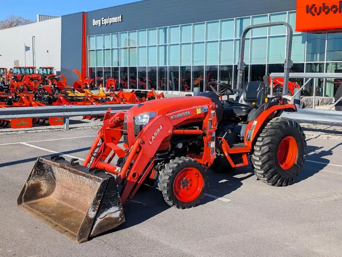 Used 2017 Kubota B2650HSD Tractor