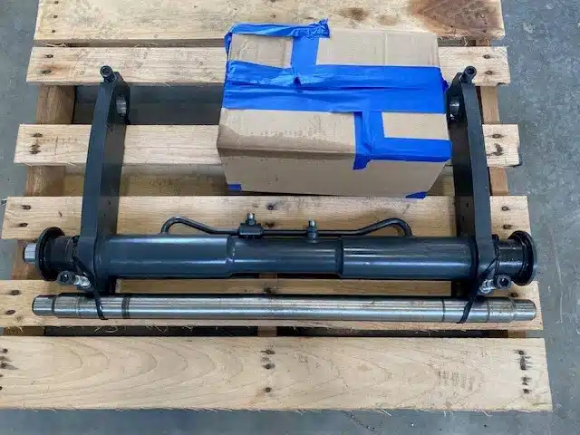 Used John Deere ISO HYD COUPLER Attachment