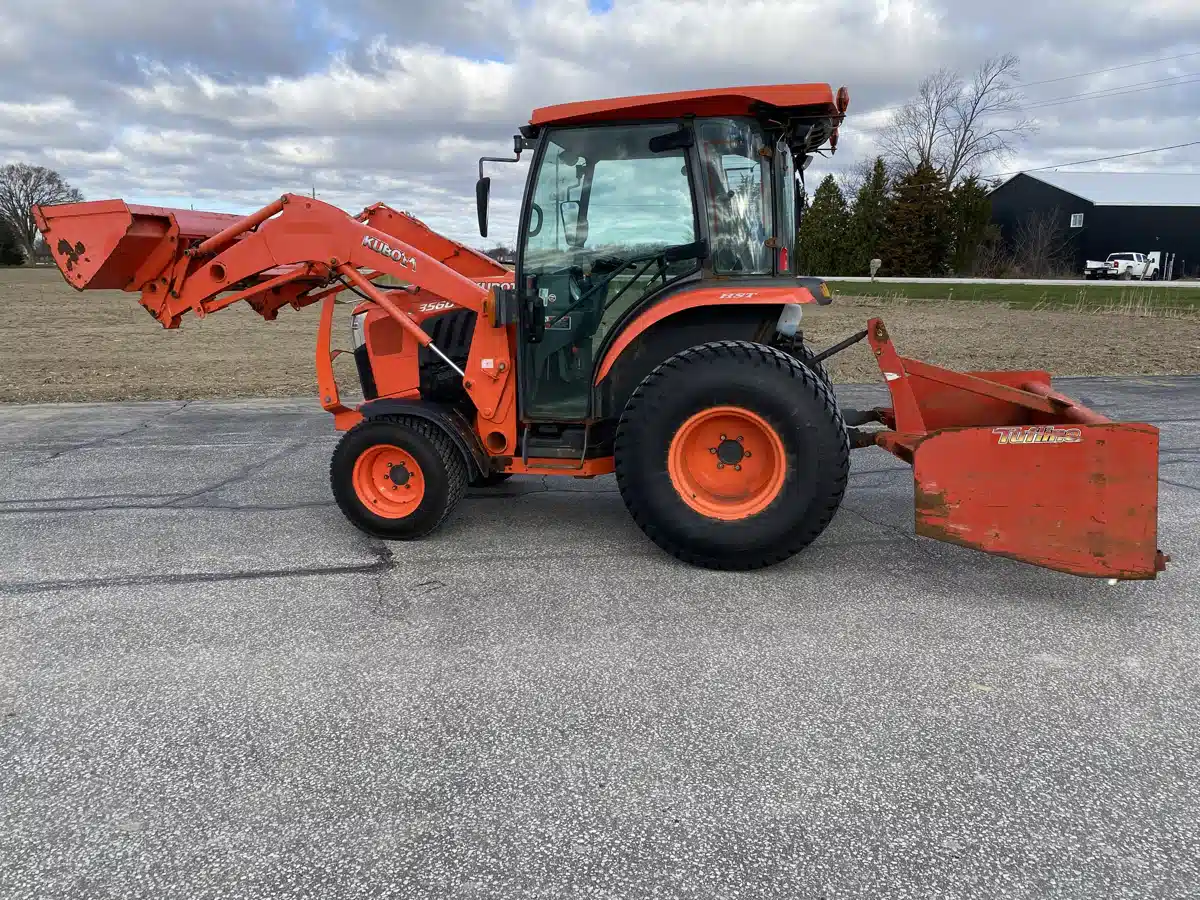 Used 2018 Kubota L3560 Tractor